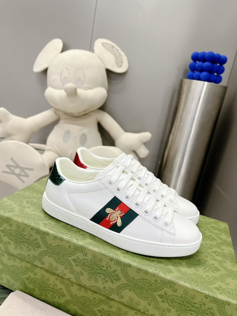 Gucci couple high top white shoes, Luxury, Sneakers & Footwear on Carousell