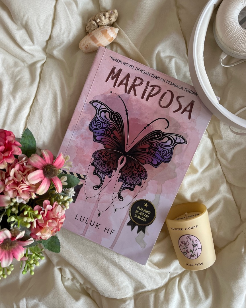 Novel Mariposa by Luluk HF, Buku & Alat Tulis, Buku di Carousell