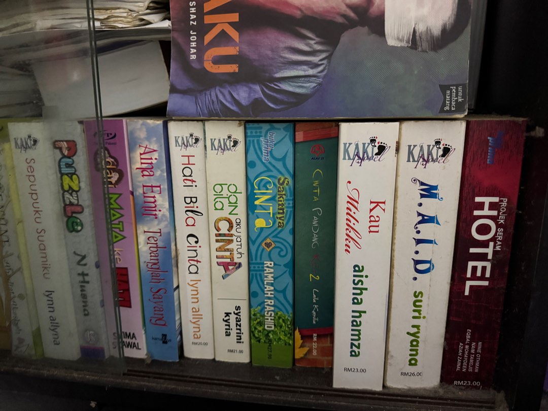 NOVEL MELAYU & NOVEL FIXI, Hobbies & Toys, Books & Magazines ...