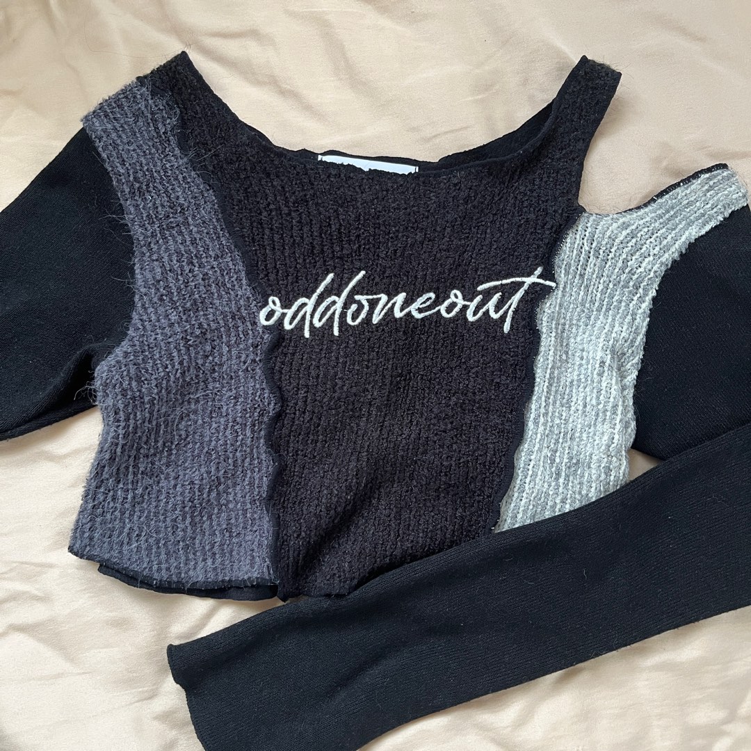 oddoneout kr Black Longsleeves Top Same as IU y2k, Women's Fashion, Tops, Longsleeves on Carousell