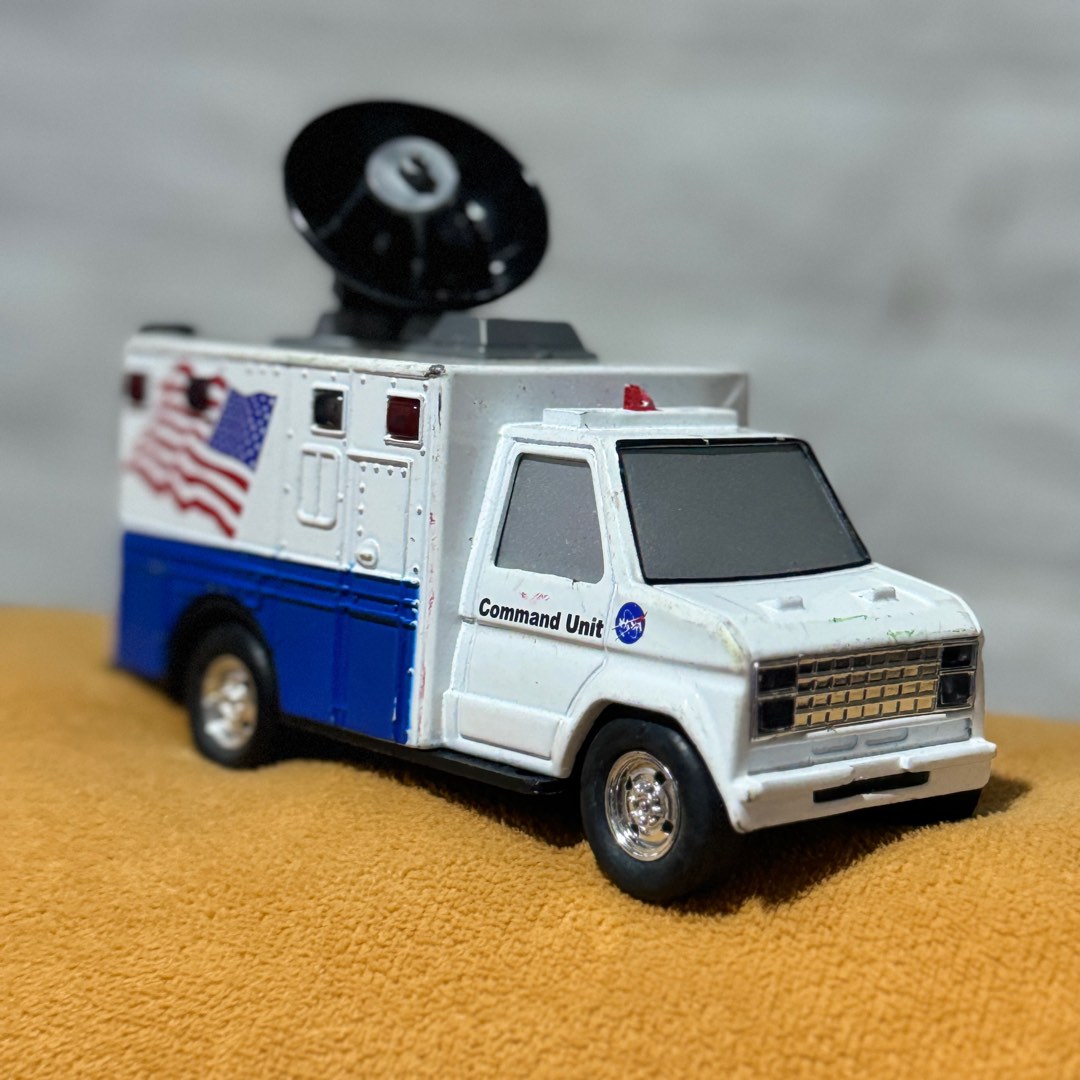 REALTOY | Space Voyagers NASA Mobile Command Unit Mission Control ...
