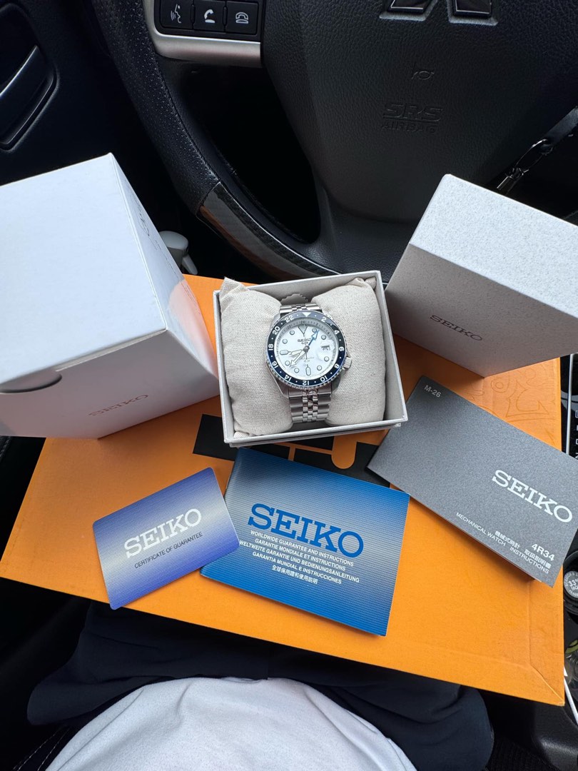 SEIKO SSK033 WHITE POLAR, Luxury, Watches on Carousell
