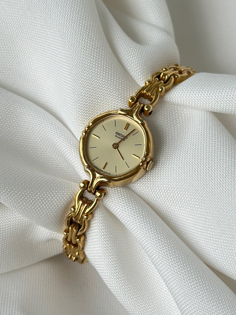 SEIKO vintage gold dress watch, Women's Fashion, Watches & Accessories ...