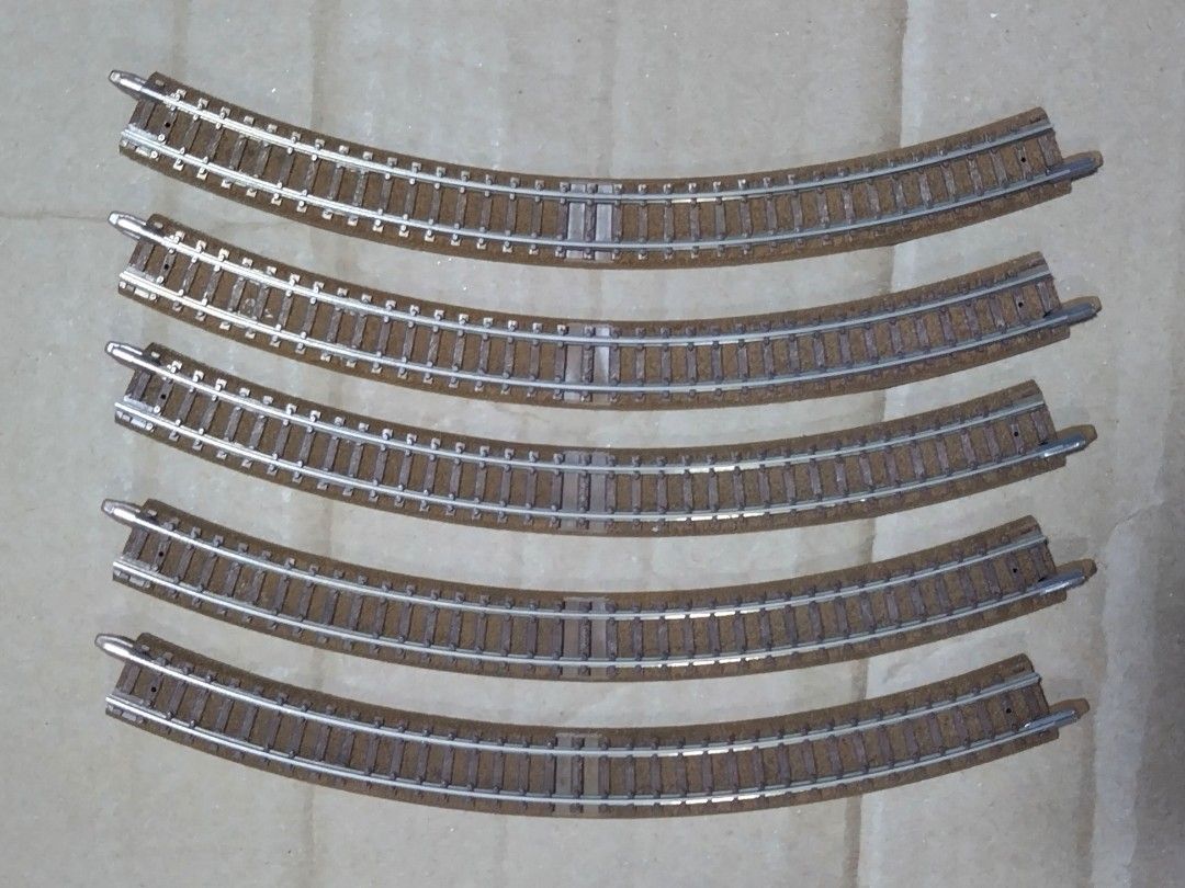 TOMY Model Railroad System - TOMIX - N-Scale - 1105 Curved Track C243-45, Hobbies & Toys, Toys ...