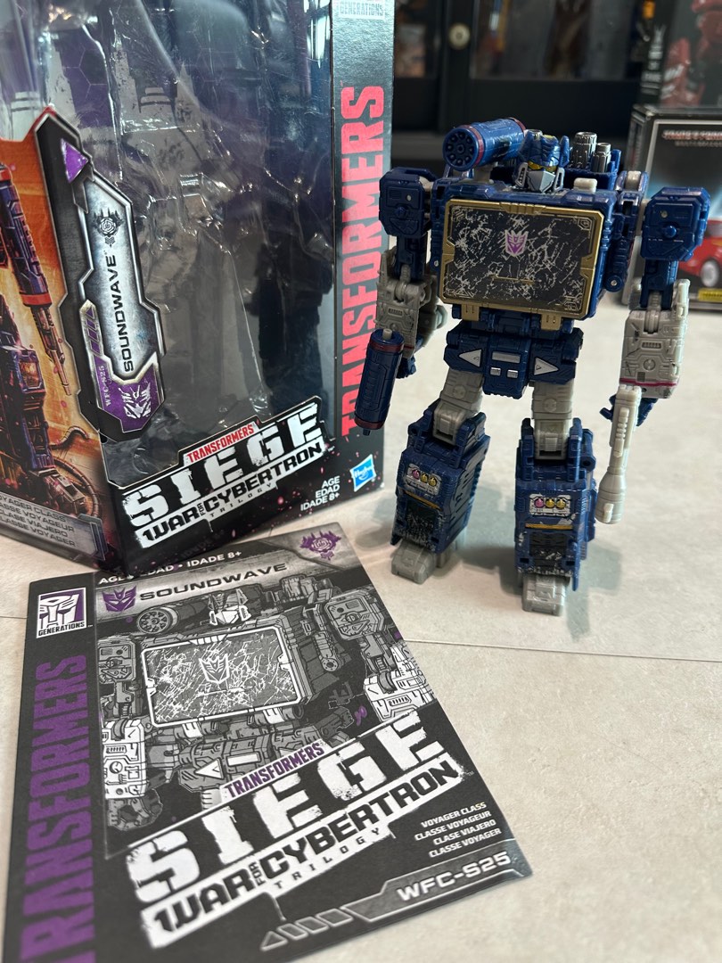 Transformer wfc soundwave siege voyager war cybertron, Hobbies & Toys ...