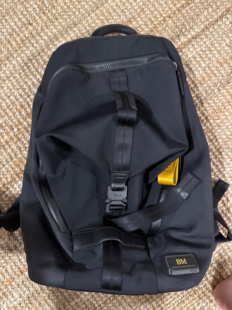 TUMI Tahoe Finch backpack, Men's Fashion, Bags, Backpacks on Carousell