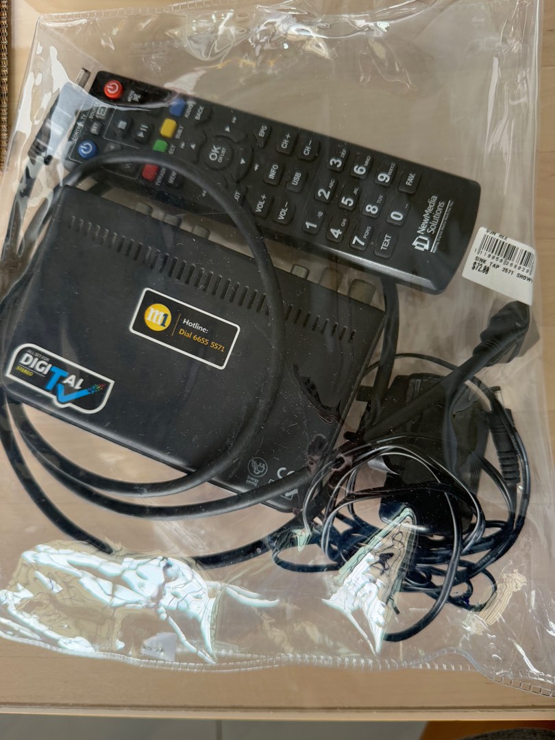 Singtel/M1 TV Digital Box, TV & Home Appliances, TV & Entertainment, TV ...