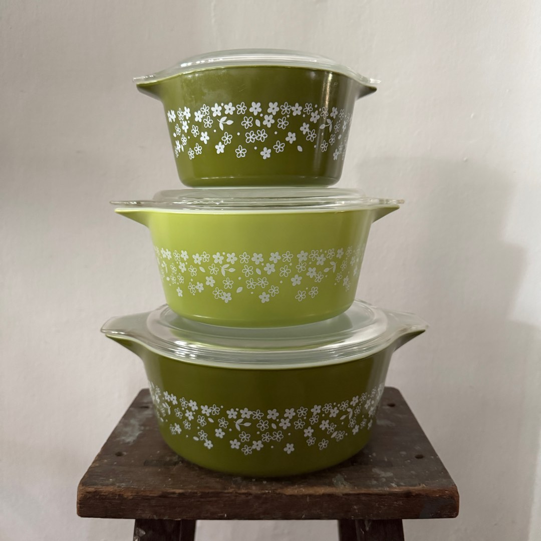 Vintage Pyrex Spring Blossom (2) glass casserole set with Delivery ...