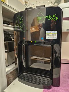 Watsons Water Dispenser 屈臣氏冷熱水機, 家庭電器, 廚房電器, 濾水器及飲水機 - Carousell
