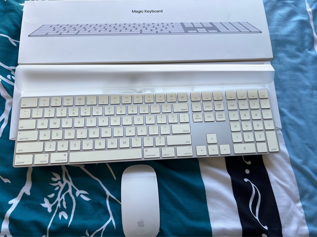 Apple Magic Wireless Keyboard and Mouse, Computers & Tech, Parts ...