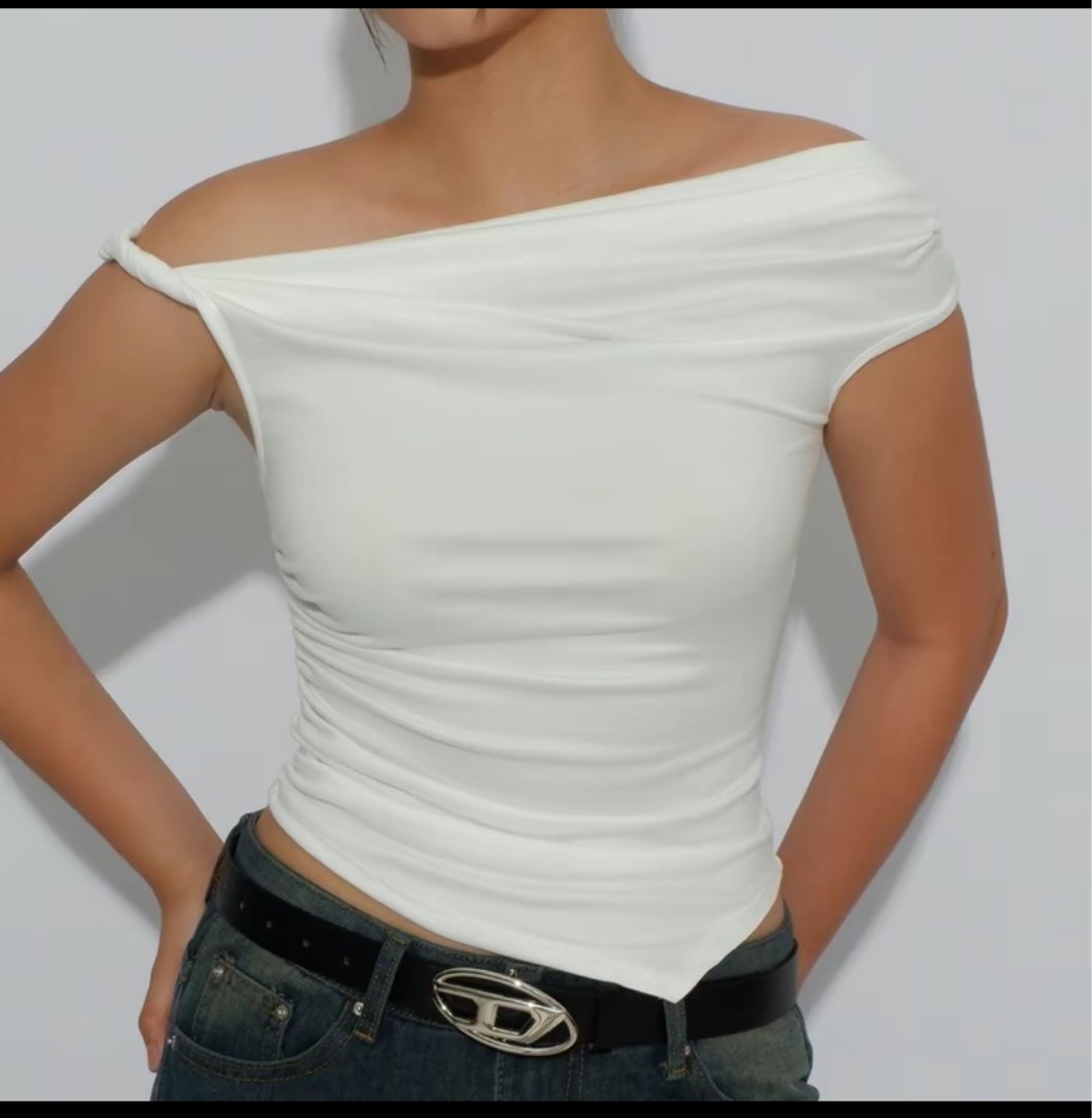 BSCO Asymmetrical off shoulder top, Women's Fashion, Tops, Blouses on ...
