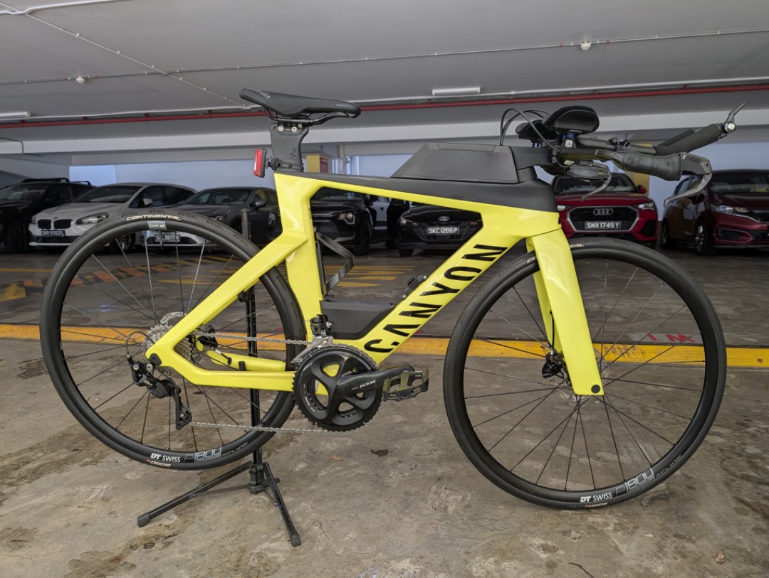 Canyon speedmax CF7 disc, Sports Equipment, Bicycles & Parts, Bicycles on Carousell