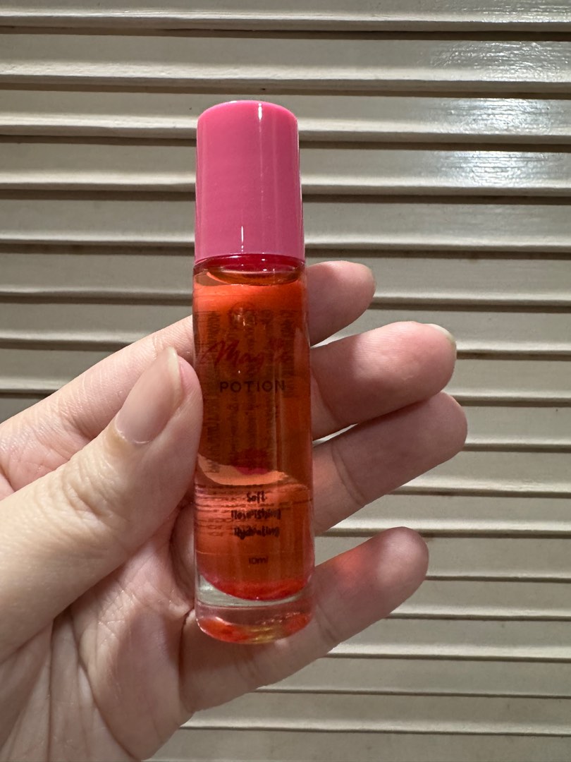 Cc glam magic potion lip serum/oil 24k, Beauty & Personal Care, Face ...