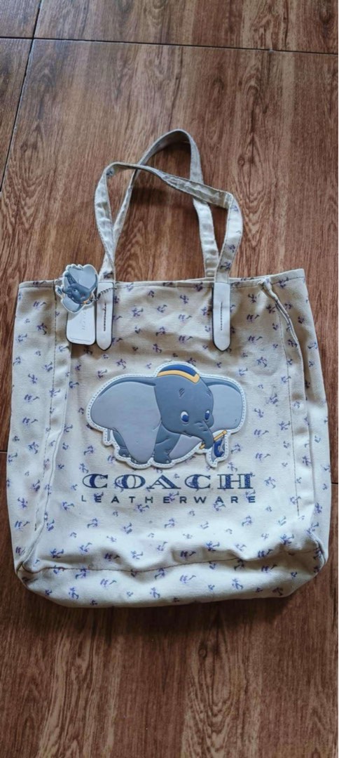 Coach Dumbo, Luxury, Bags & Wallets on Carousell