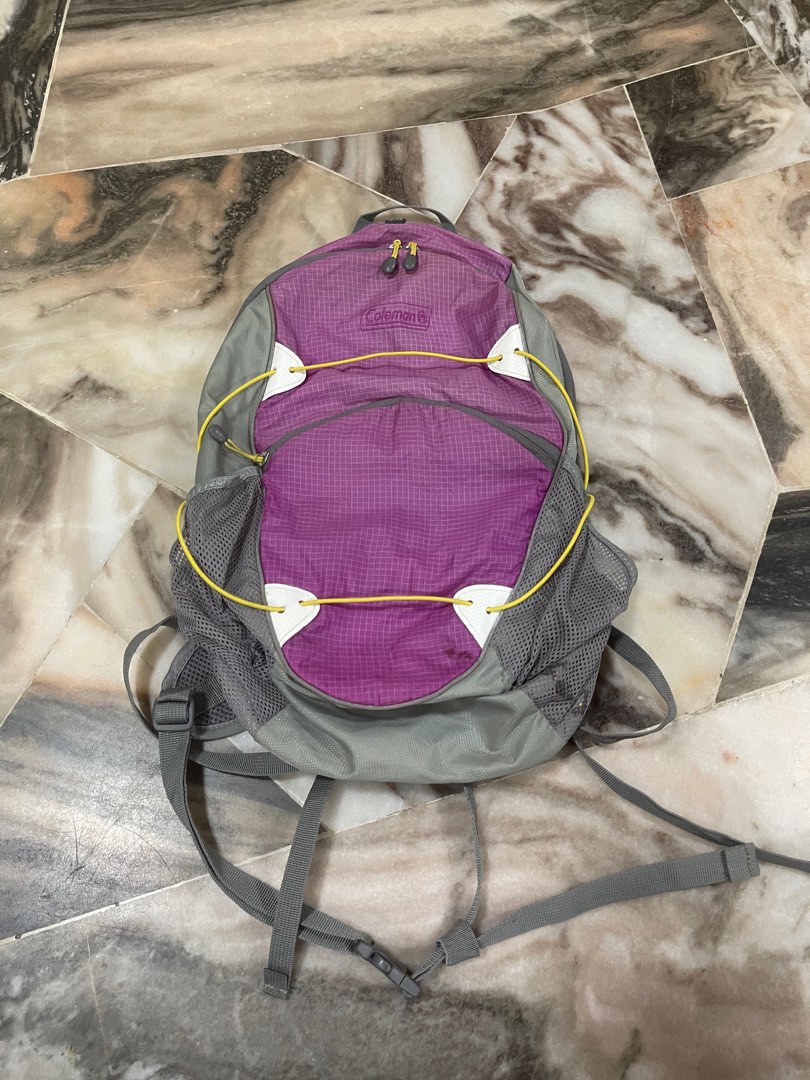 Coleman H2O Backpack Original, Men's Fashion, Bags, Backpacks on Carousell