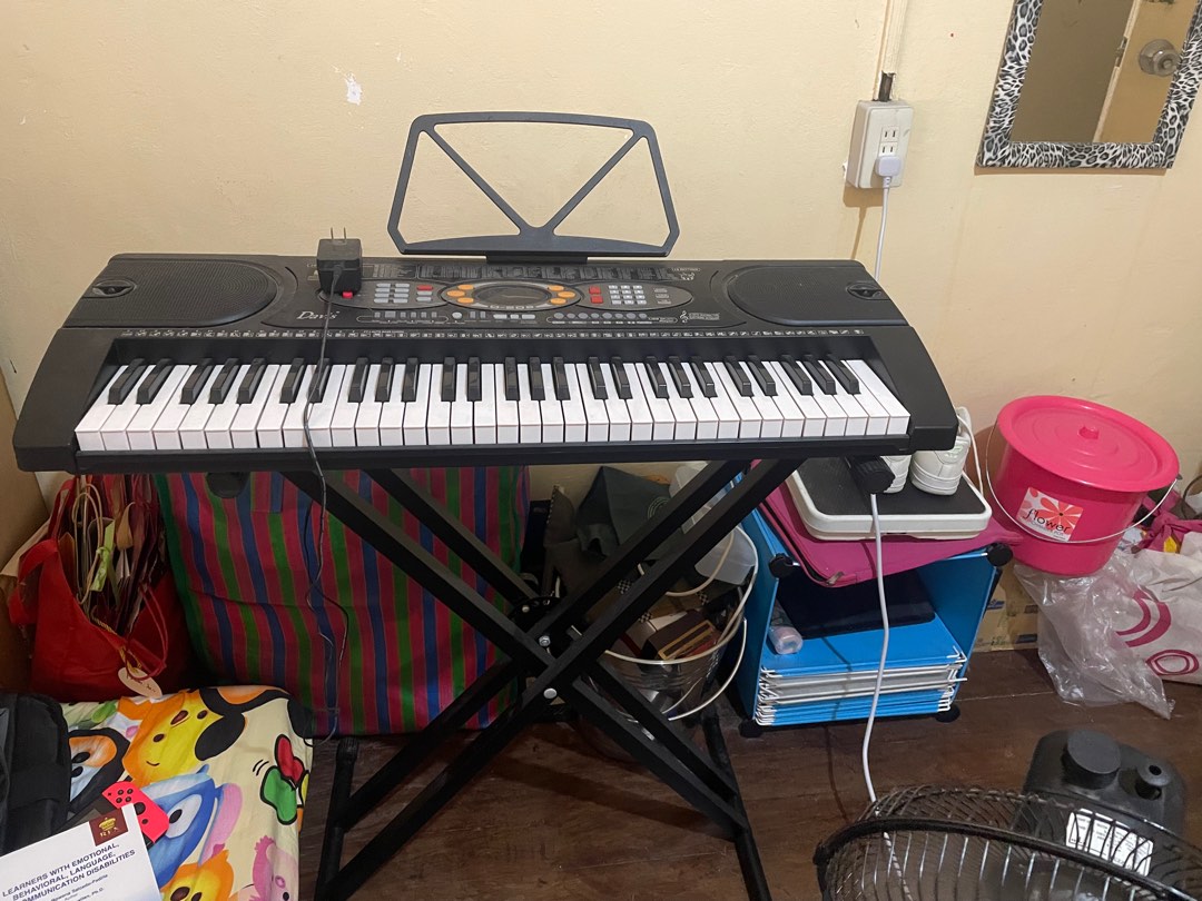 Davis Organ, Hobbies & Toys, Music & Media, Musical Instruments on ...