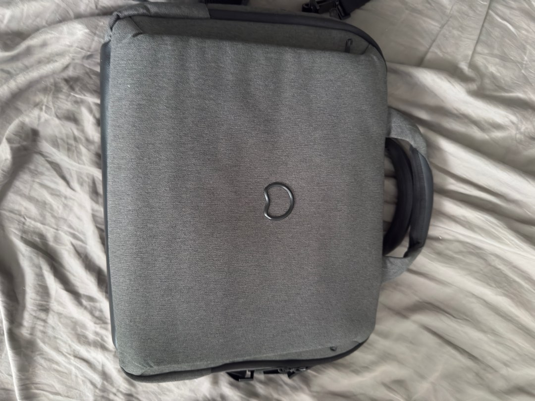 Delsey Laptop Bag, Computers & Tech, Laptops & Notebooks on Carousell