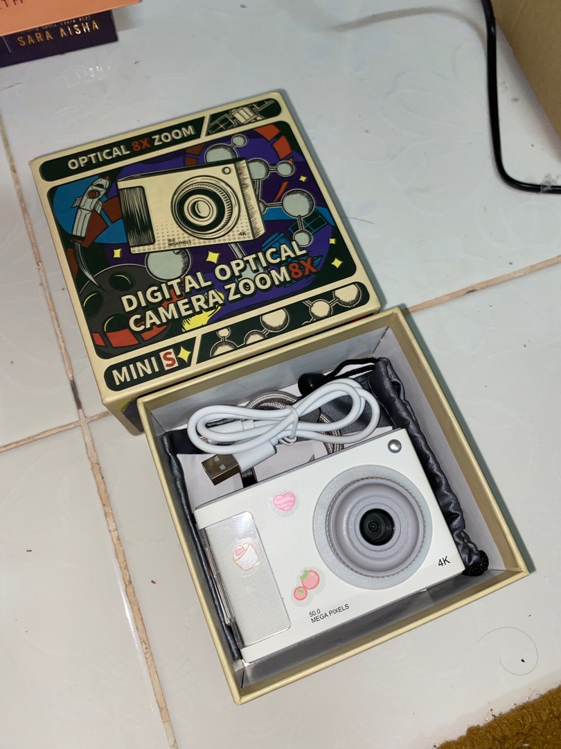 Digital Optical Camera Zoom 8x Mini S Front light with MP3 player ...