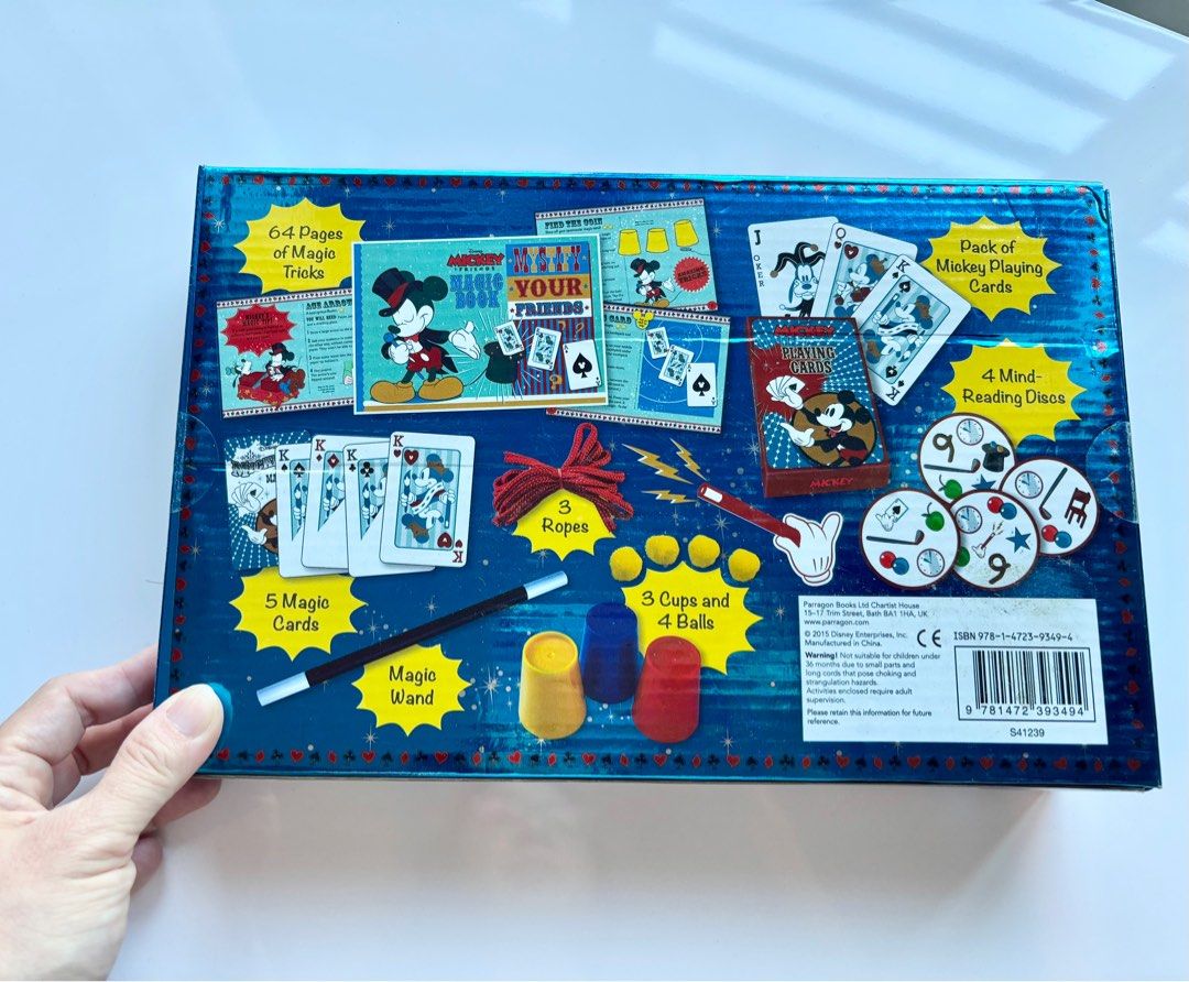 Disney Mickey The Magnificent Magic Book & Kit - 85 Easy to do magic ...