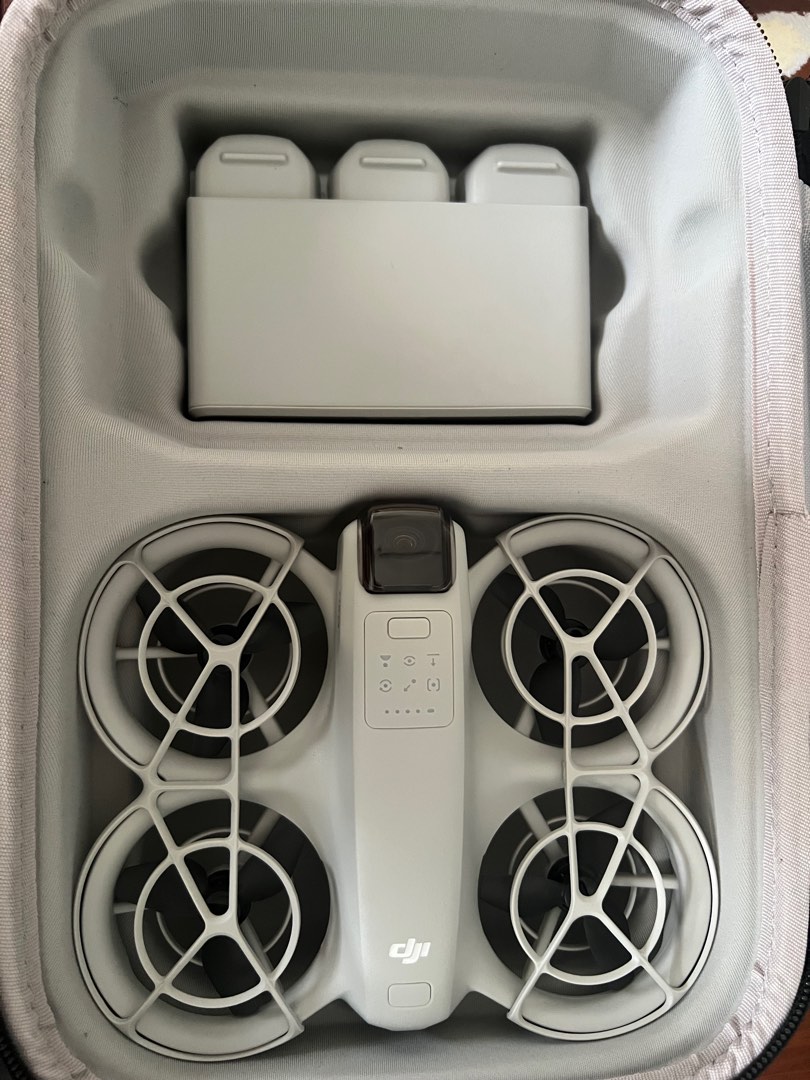 DJI Neo Package, Photography, Drones on Carousell