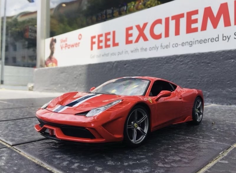 Shell Bburago Ferrari 458 Italia Speciale Diecast Scale 1:18, Hobbies ...