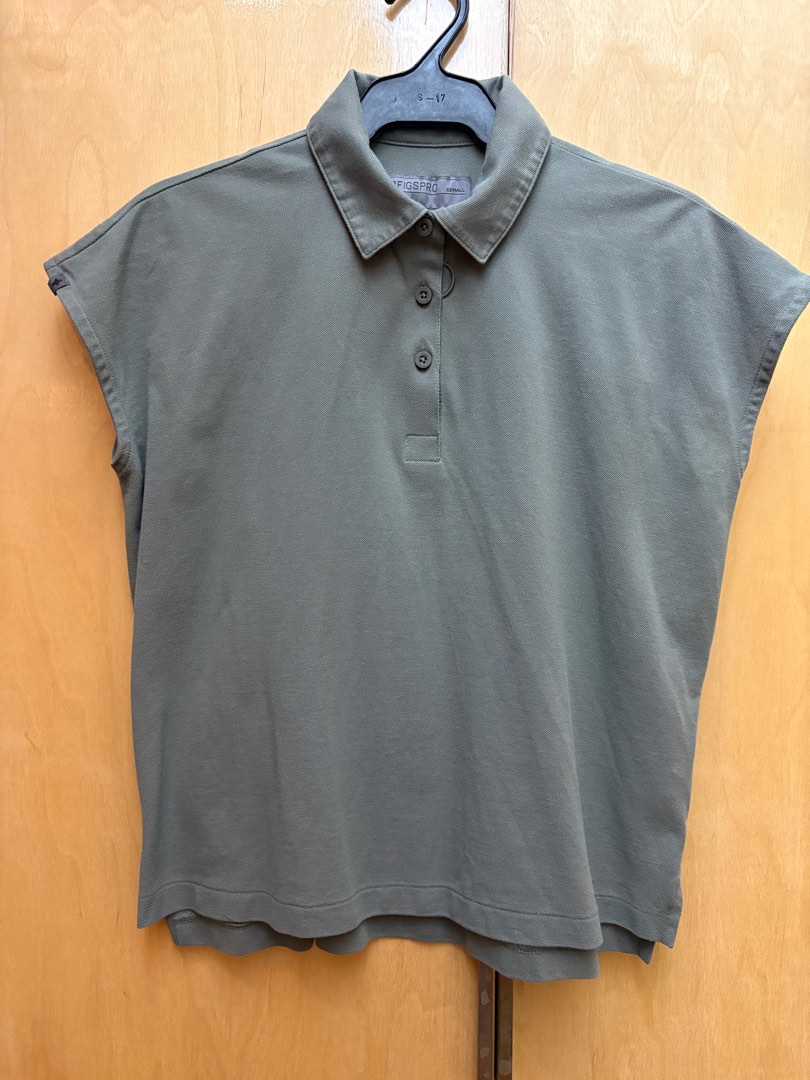 Figs pro pique drop shoulder, Women's Fashion, Tops, Blouses on Carousell