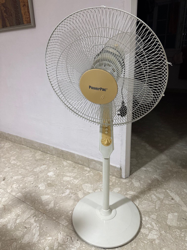PowerPac standing fan, Furniture & Home Living, Lighting & Fans, Fans ...