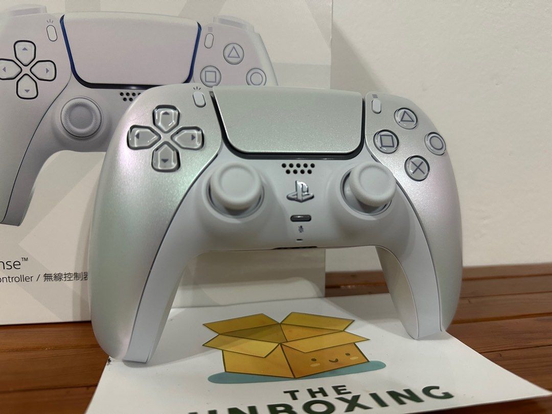 PS5 Dualsense DS5 Chroma Pearl, Video Gaming, Gaming Accessories ...