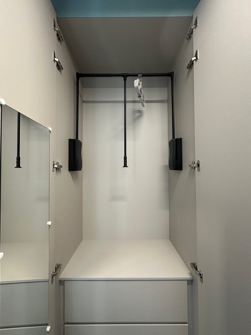 Pull Down Pole System for Wardrobes, Furniture & Home Living, Furniture ...