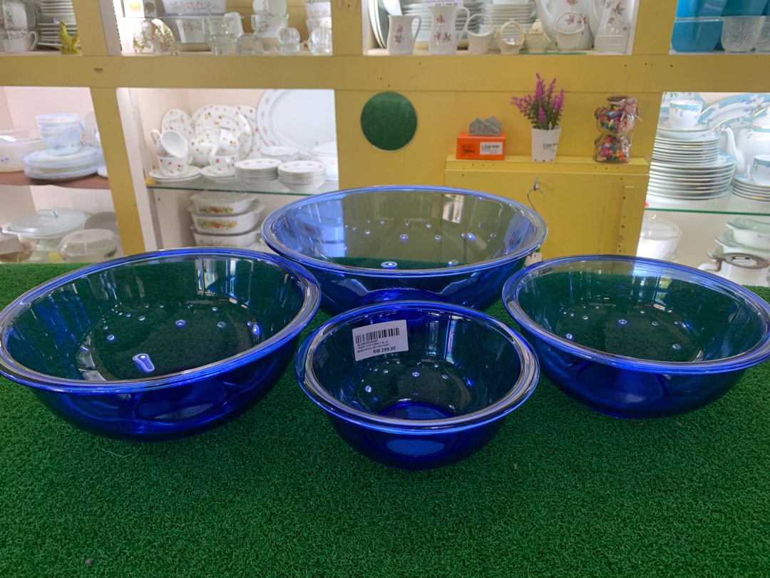 Pyrex Blue Tint Mixing Bowl 4pcs 12”/10”/8” and 7” No Stovetop or ...