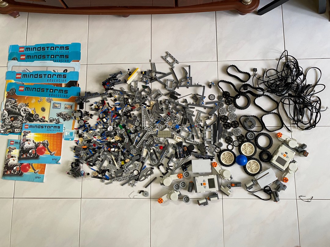 Retired Lego MINDSTORMS 9797 Mindstorms Education NXT Base Set& 9695 Mindstorms Education ...