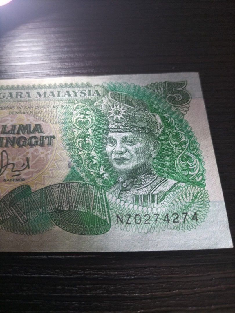 Rm5 6th series Replacement notes and Repeater number , with cross ...