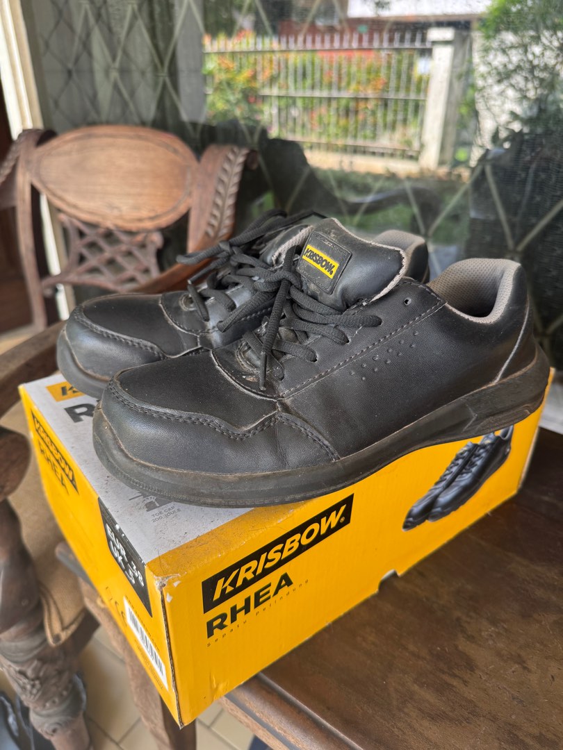 Safety Shoe Rhea Krisbow, Fesyen Wanita, Sepatu di Carousell