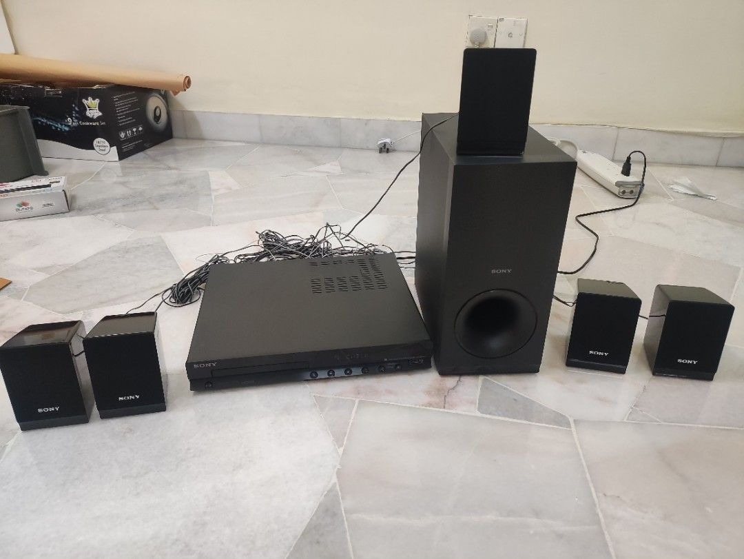 Sony DAV-TZ140 5.1 Home Theater System, Audio, Soundbars, Speakers ...