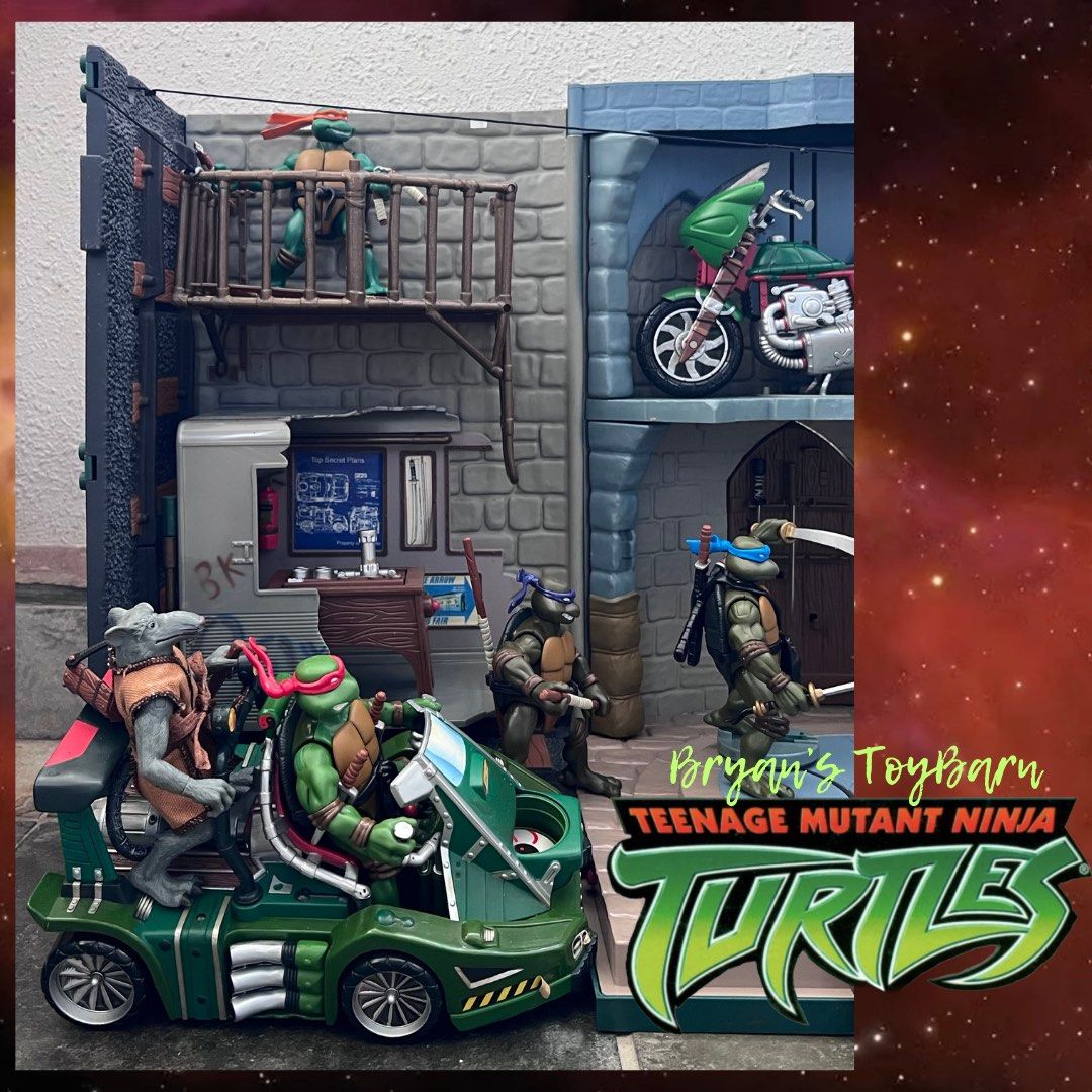 Teenage Mutant Ninja Turtles TMNT Vintage Transform Playset, Vehicles ...