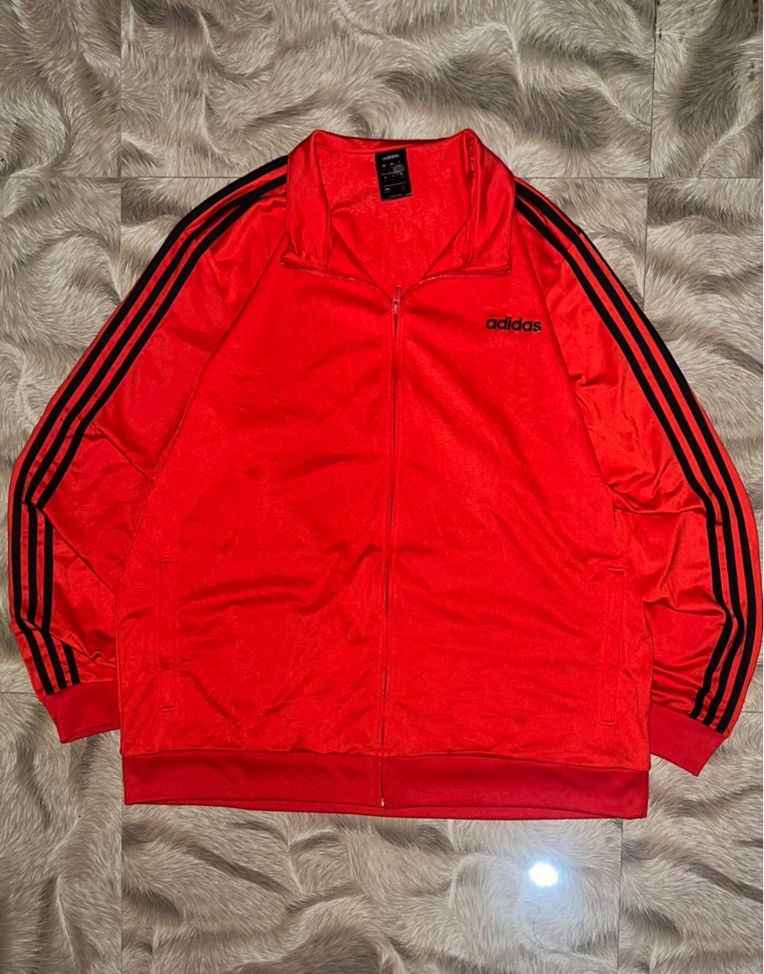 ADIDAS JACKET RED, Men's Fashion, Coats, Jackets and Outerwear on Carousell