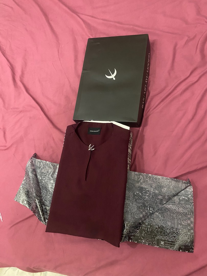 BAJU MELAYU TELUK BELANGA MODERN BY ELRAH 2025 (BURGUNDY), Men's ...