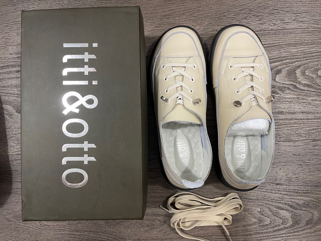 BNIB leather laced shoes- Itti otto, Women's Fashion, Footwear, Loafers ...