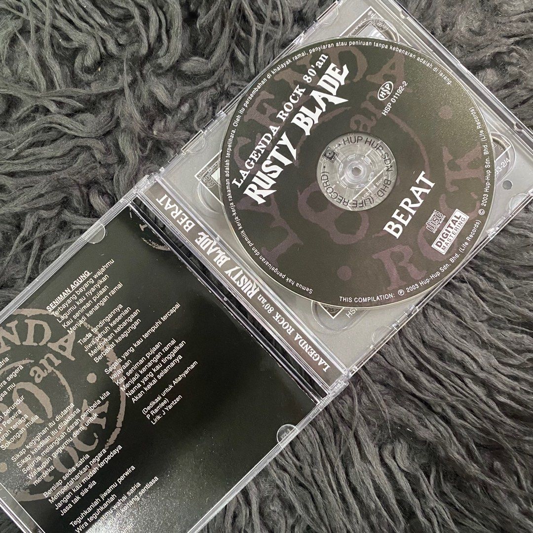 CD RUSTY BLADE LAGENDA ROCK 80 an BERAT, Hobbies & Toys, Music & Media ...