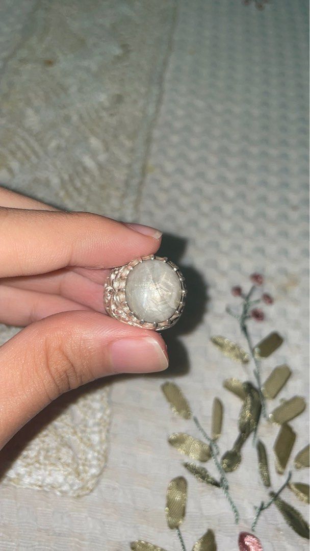 Cincin nilam putih star afrika, Women's Fashion, Jewelry & Organisers ...