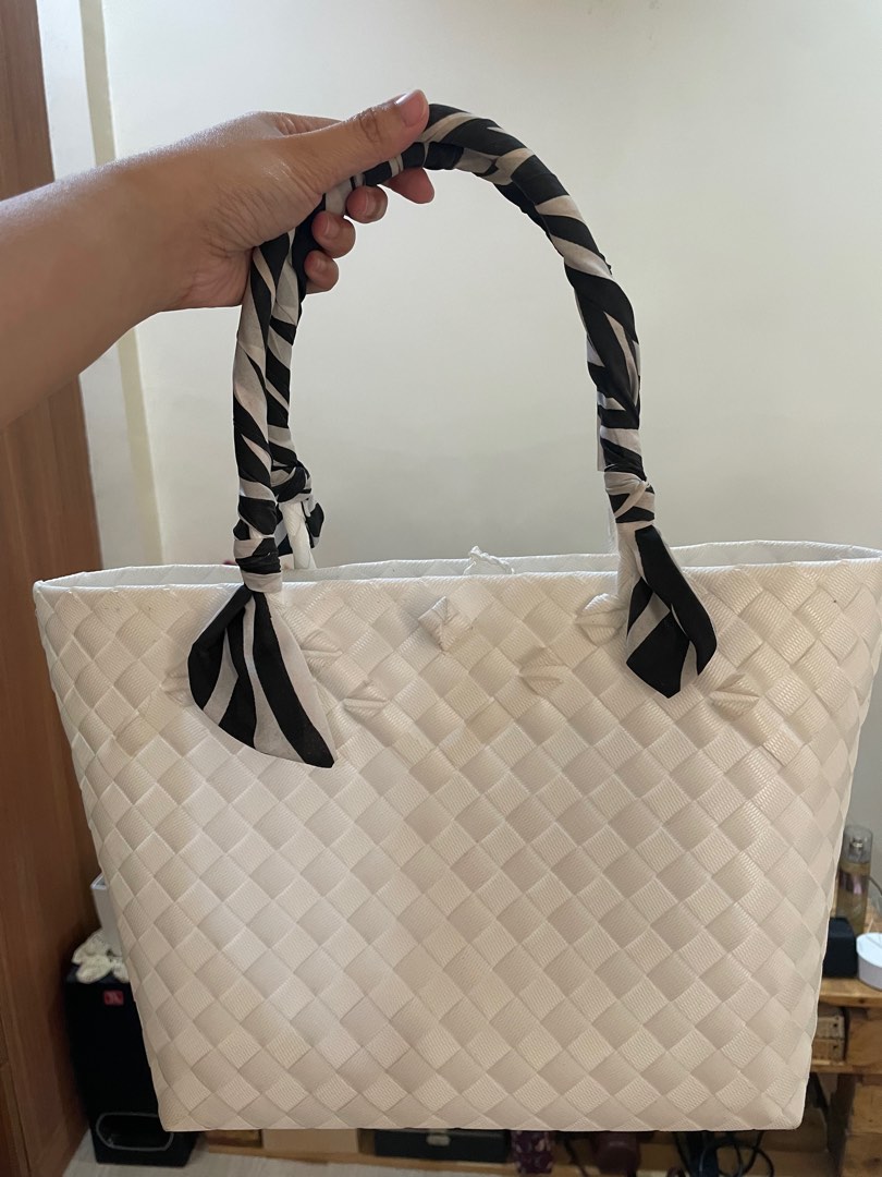 Classic bayong bag, Women's Fashion, Bags & Wallets, Tote Bags on Carousell