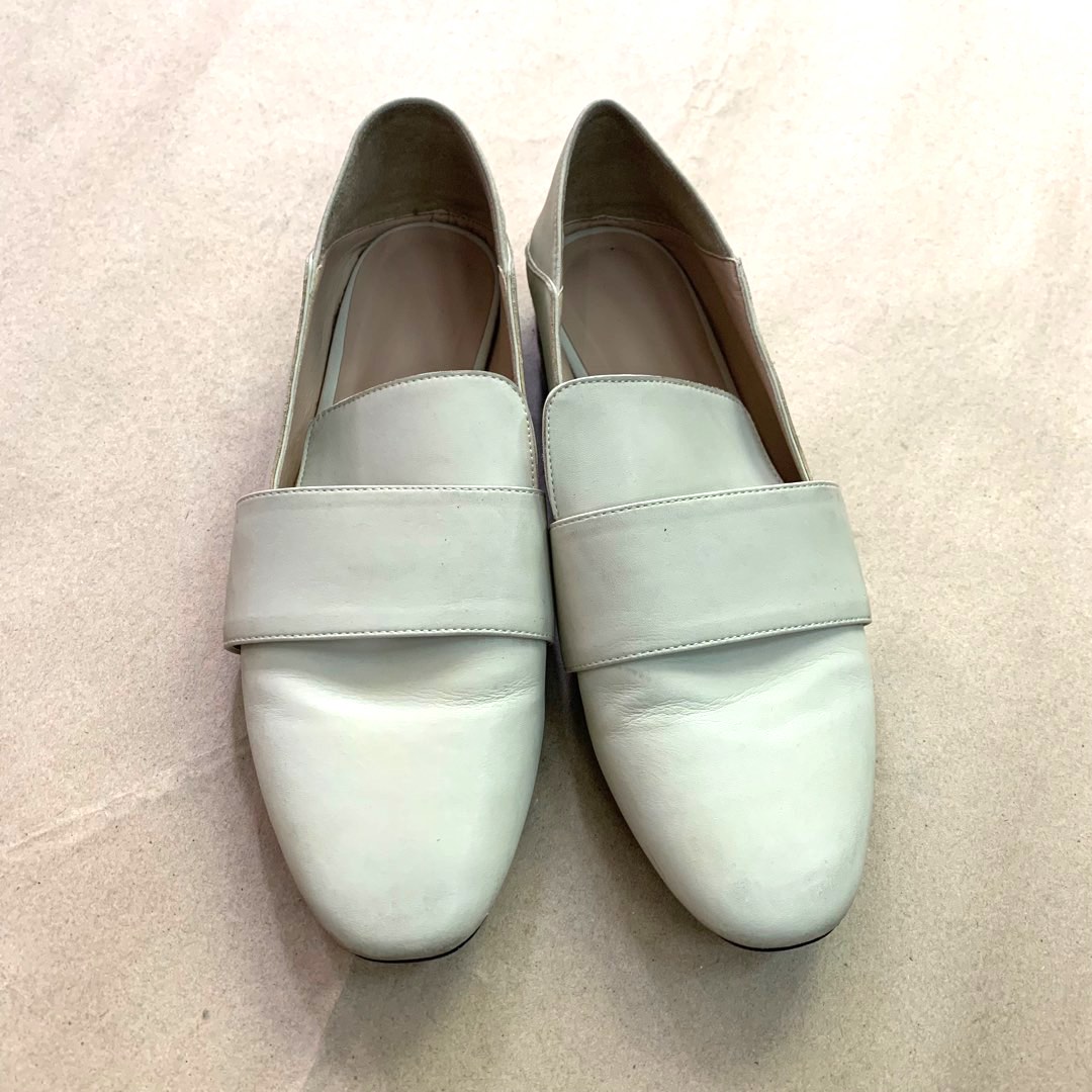 Cream Lofers Slides, Women's Fashion, Footwear, Loafers on Carousell