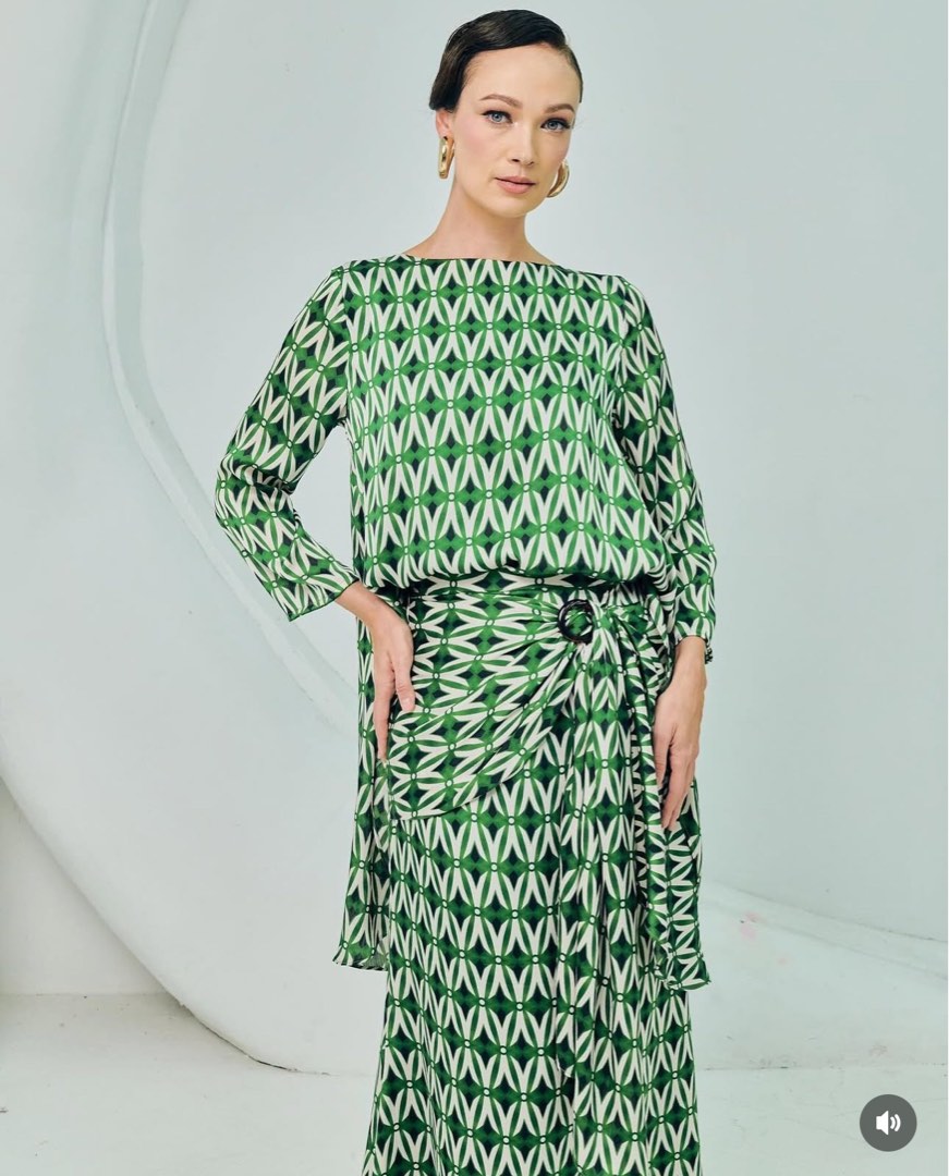 Dewi Diary Rtw 2024 on Carousell