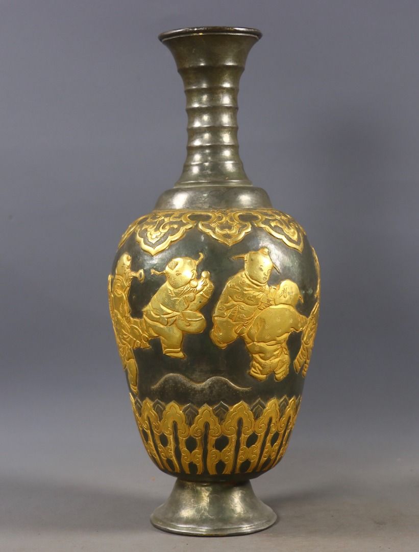 Exquisite old collection, Tang Dynasty partial gilded high relief ...