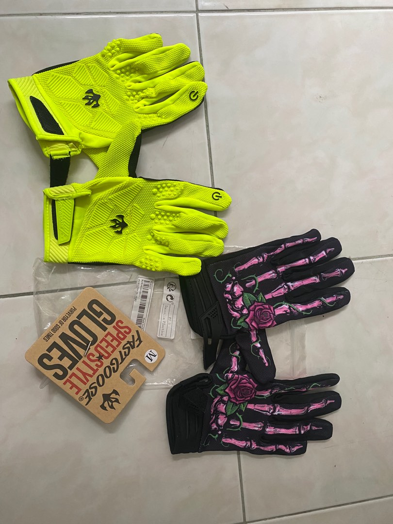 Fast Goose Speed style Gloves (Buy One Take One Only), Men's Fashion ...