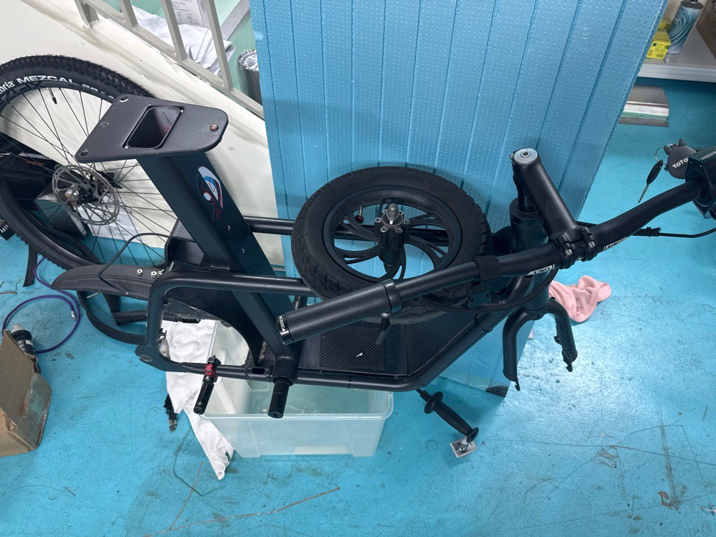 fiido frame with footpeg carbon mudguard bar stem and front rim, Sports ...