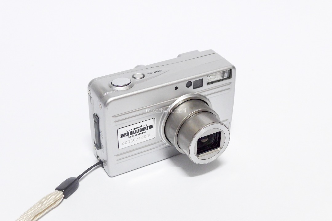 Hitachi Maxell ZD3, Photography, Cameras on Carousell