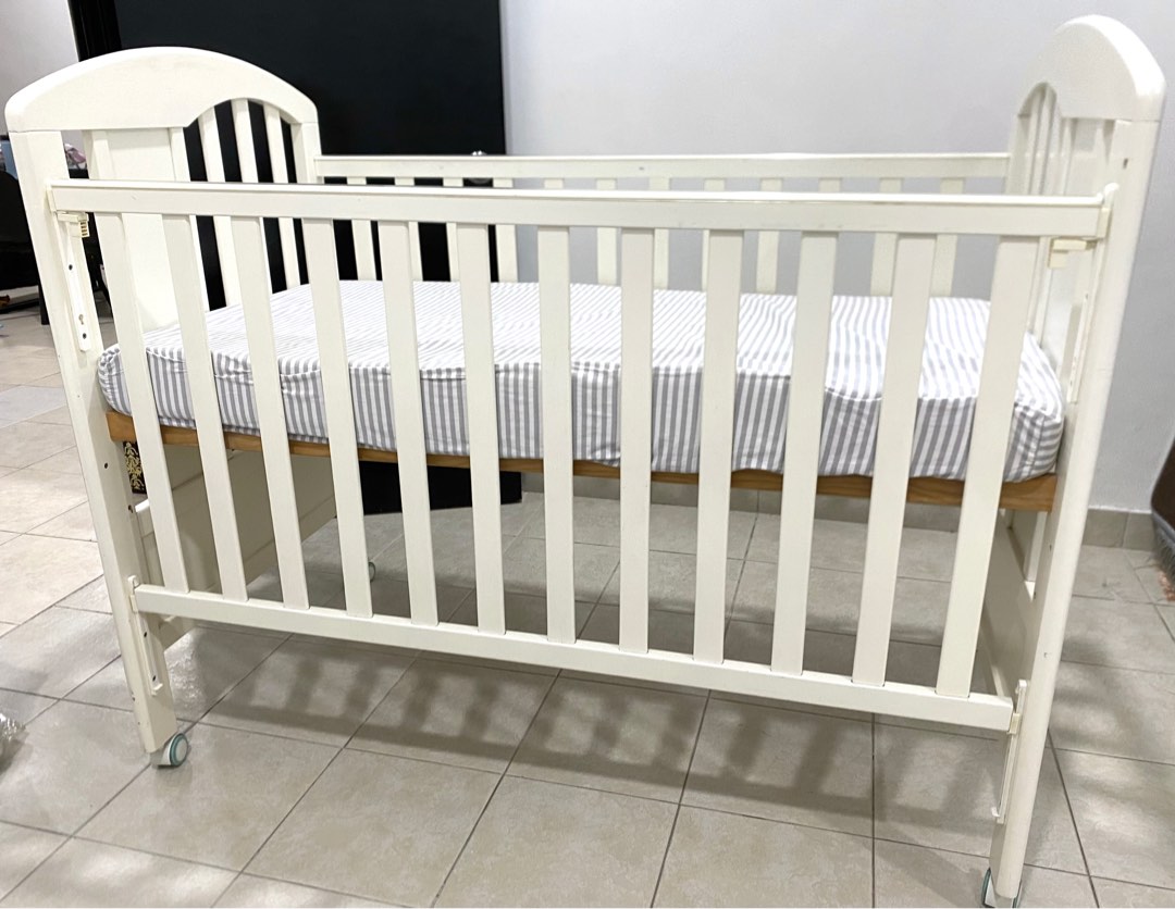 [Jarrons & Co.] Happy Cot Happy Dream 4 in 1 Convertible Baby Cot ...