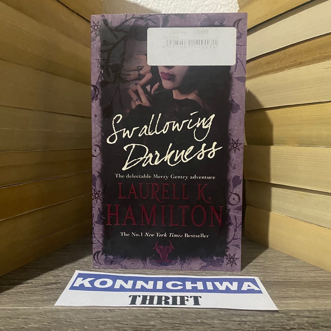 Laurell K. Hamilton - Swallowing Darkness, Hobbies & Toys, Books & Magazines, Fiction & Non ...