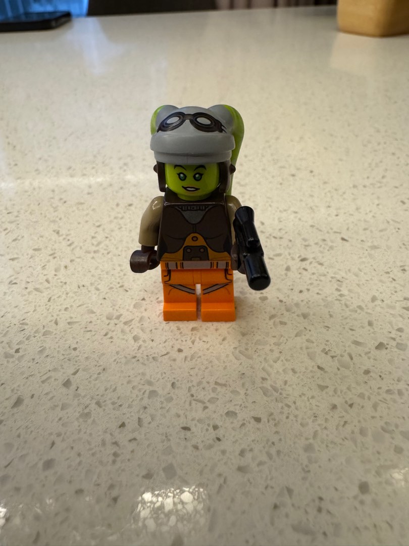 Lego 75053 The Ghost Minifigure- Hera Syndulla, Hobbies & Toys, Toys ...